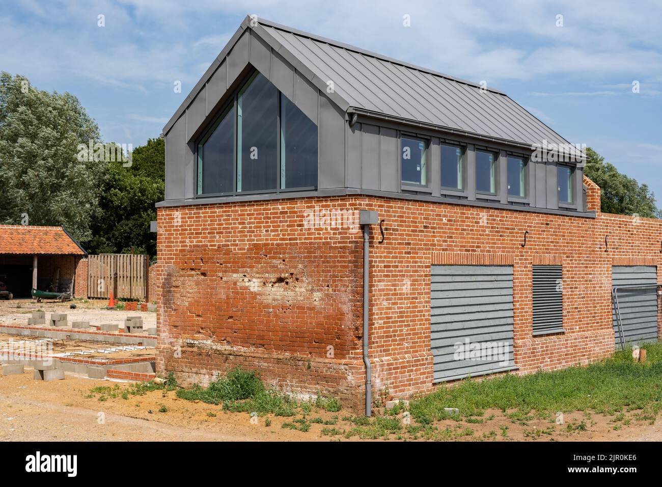 Barn conversion progress hi-res stock photography and images - Alamy