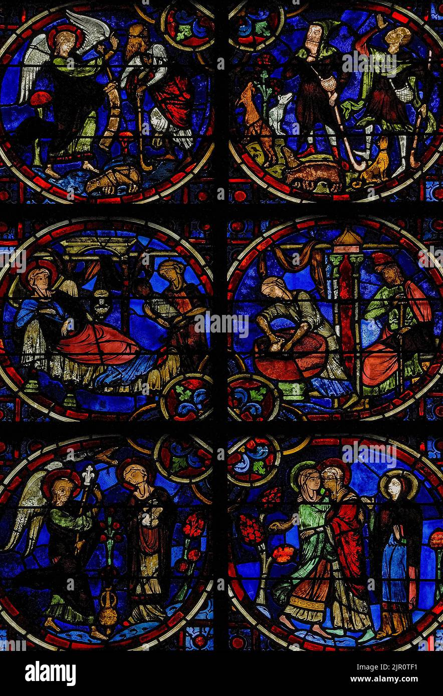 Gothic roundels hi-res stock photography and images - Alamy