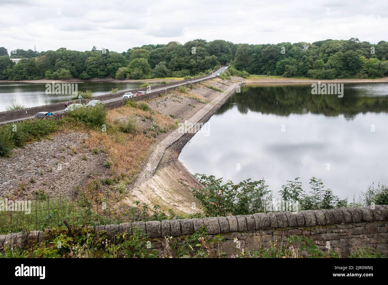 Around the UK - Low water levels on Rivington Reservoirs Stock Photo ...