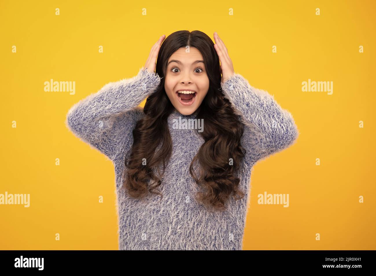 Amazed teenager. Beautiful teenage child girl with surprised look on ...