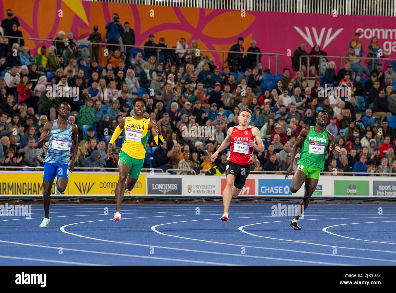 Men 200m Heats Commonwealth Games Stock Photo - Alamy