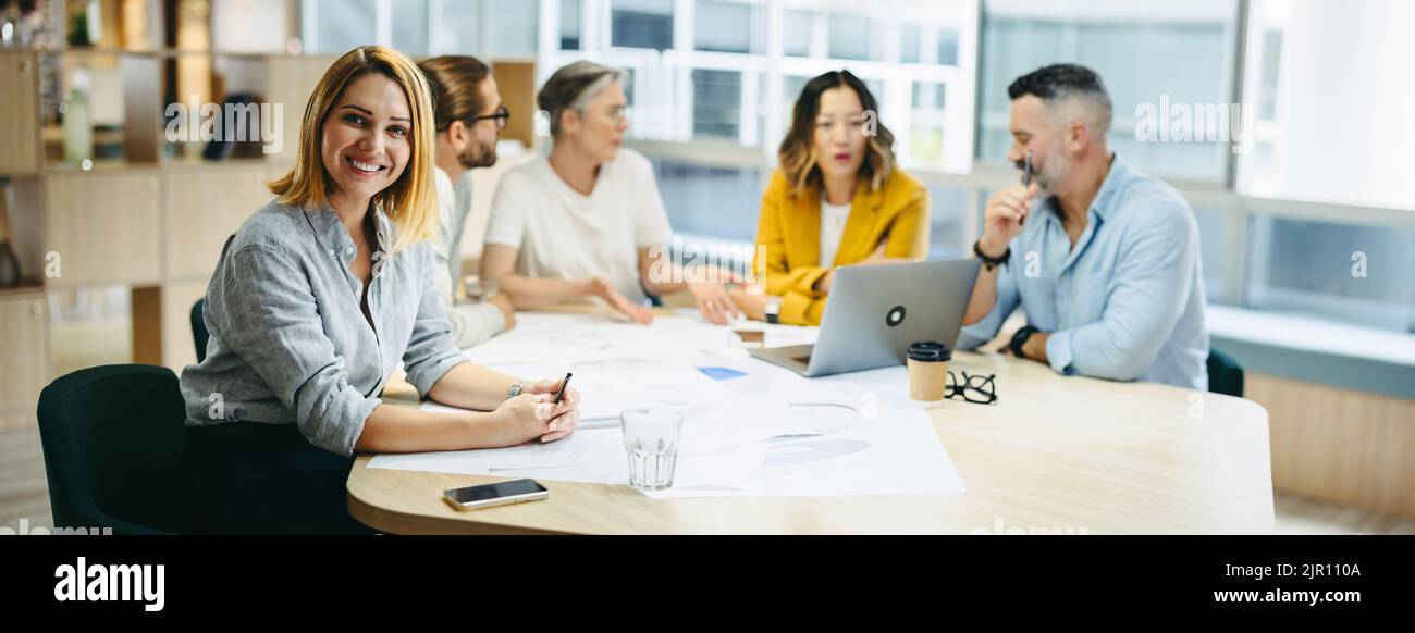 Sharing ide hi-res stock photography and images - Alamy