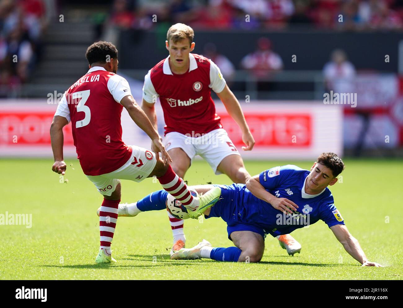 Bristol citys jay dasilva battles hi-res stock photography and images ...