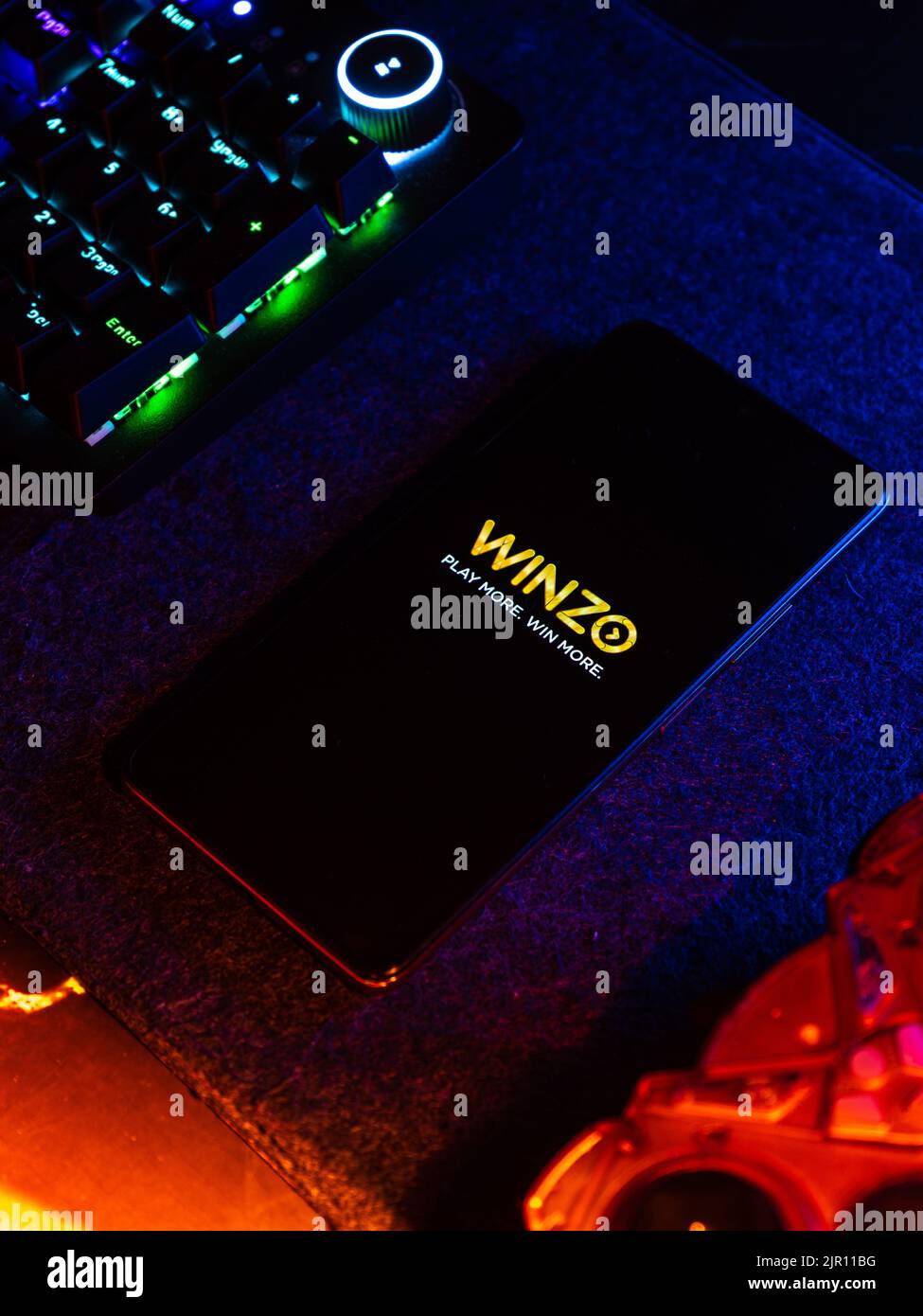 Winzo logo hi-res stock photography and images - Alamy
