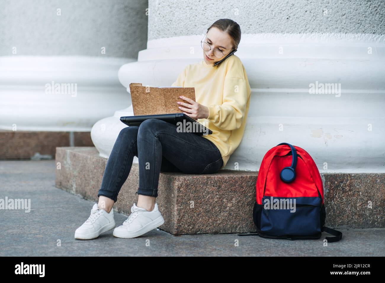 Time Management For Students, Student schedule, college students manage ...