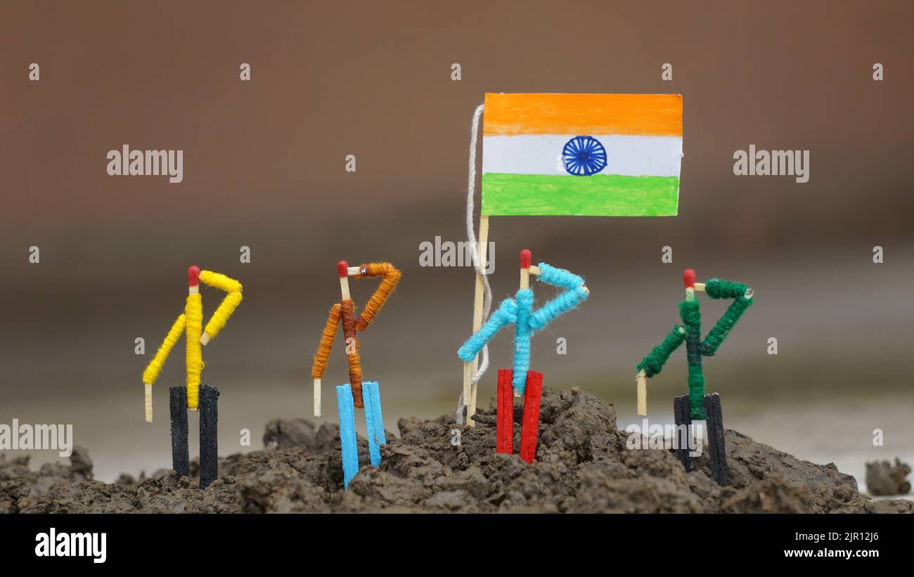 Kolkata, West Bengal, India. 15th Aug, 2022. A young artist create ...