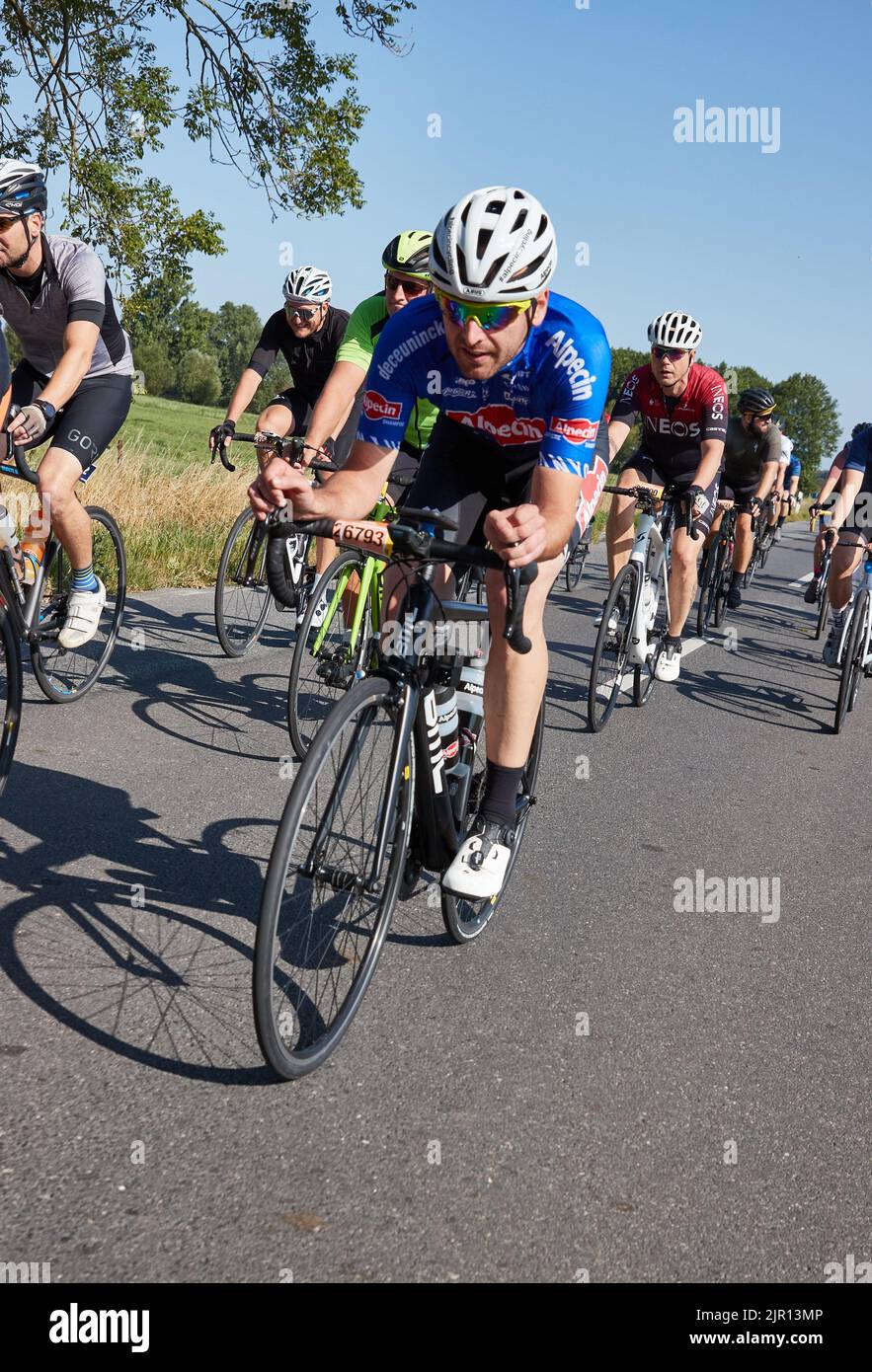 Hamburg, Germany. 21st Aug, 2022. Cycling: Cyclassics, age group race ...
