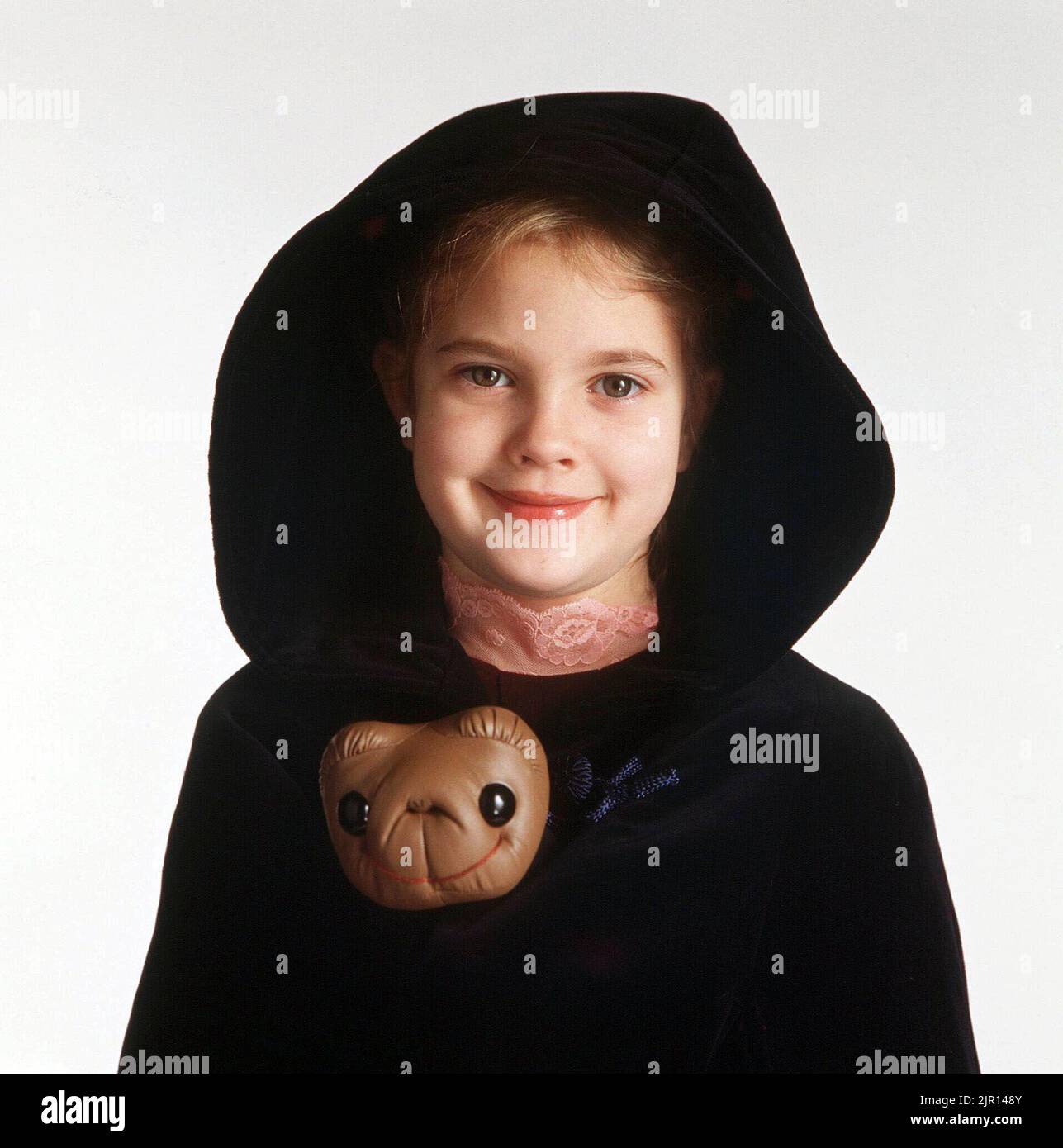 DREW BARRYMORE in E. T. THE EXTRA-TERRESTRIAL (1982), directed by ...