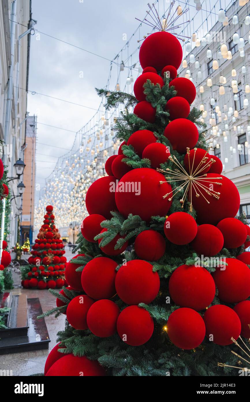 Christmas decoration in Moscow. The preparations for the New Year Eve ...