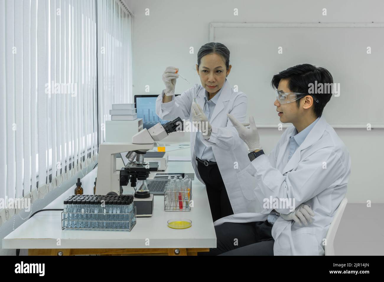 Cannabis extract technology hi-res stock photography and images - Alamy
