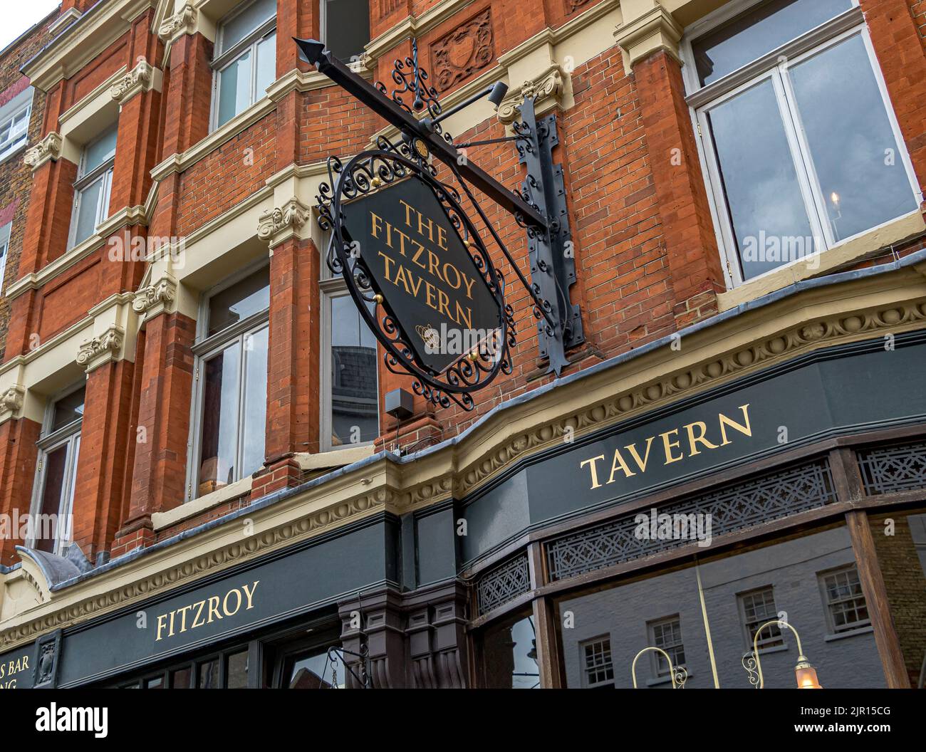 Fitzroy Tavern on Charlotte Street, Fitzrovia, London W1 Stock Photo ...