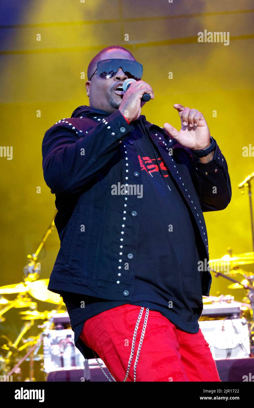 Dell music center concert series hi-res stock photography and images ...