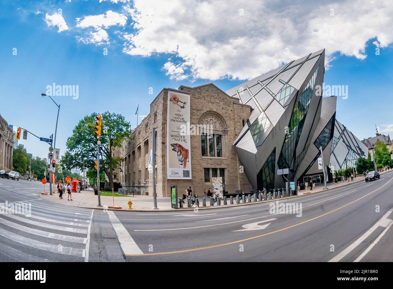 Rom building hi-res stock photography and images - Alamy