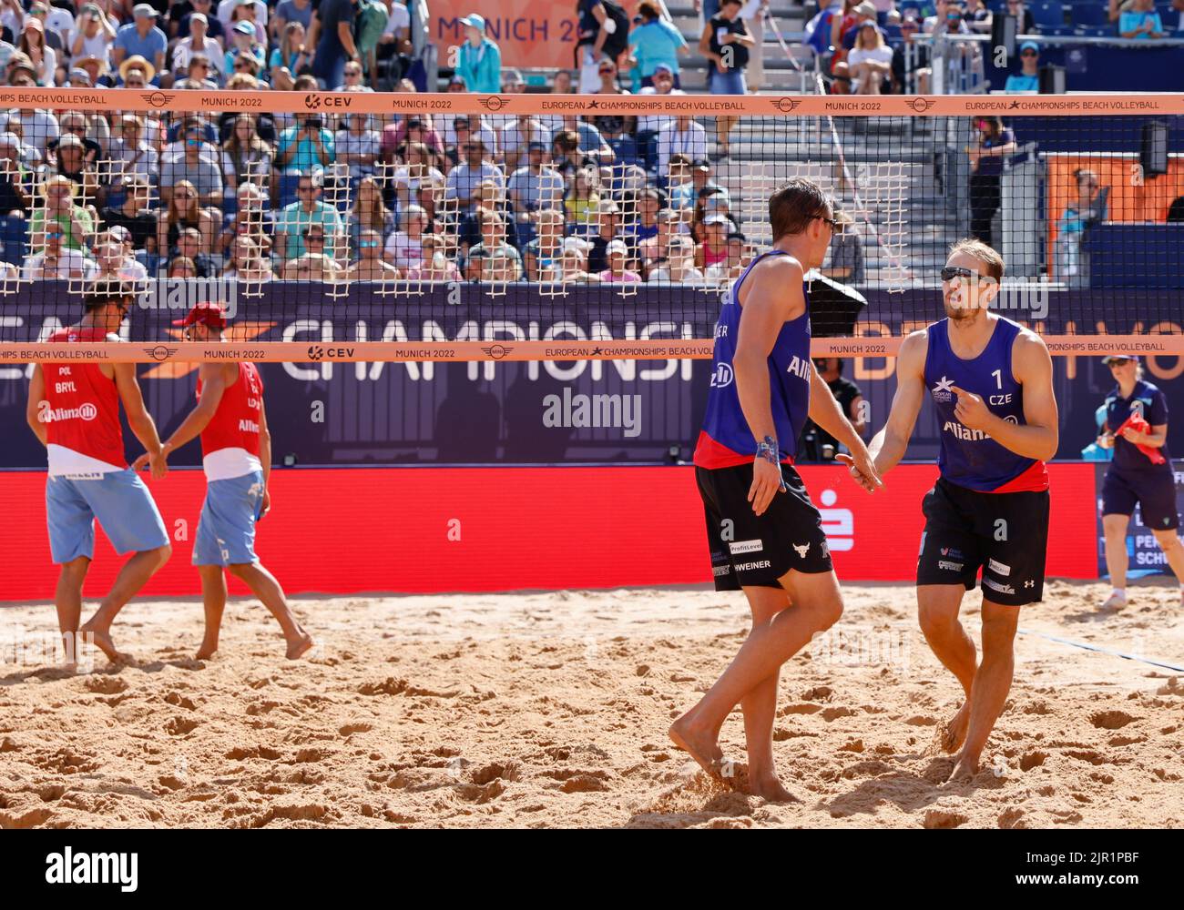 Ondrej perusic czech beach volleyball hi-res stock photography and ...