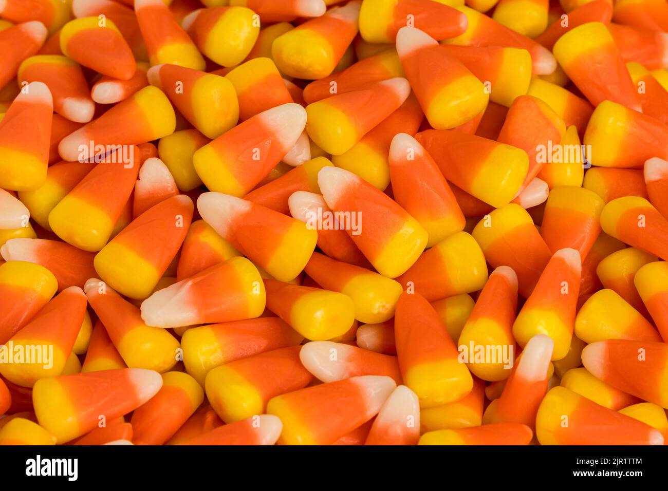 Halloween candy hi-res stock photography and images - Alamy