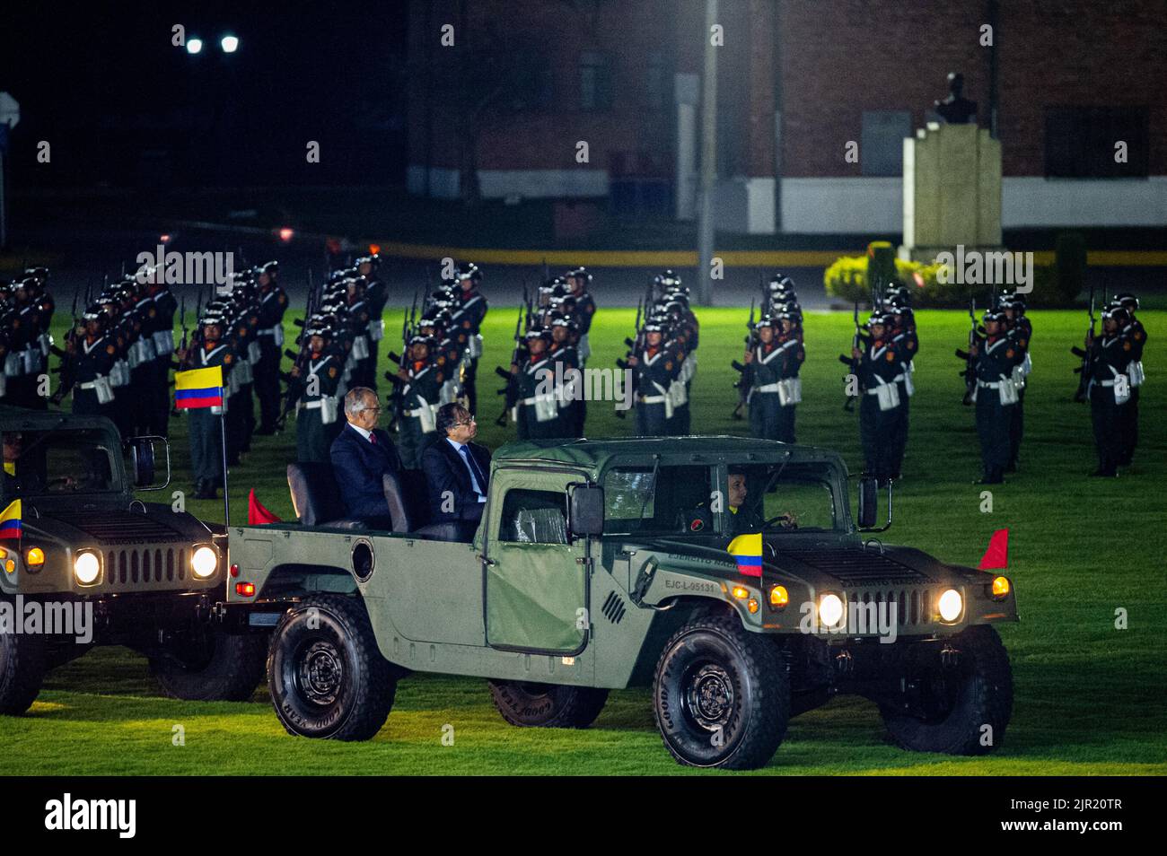 Colombia's minister of Defence Ivan Velasquez and Colombia's president ...