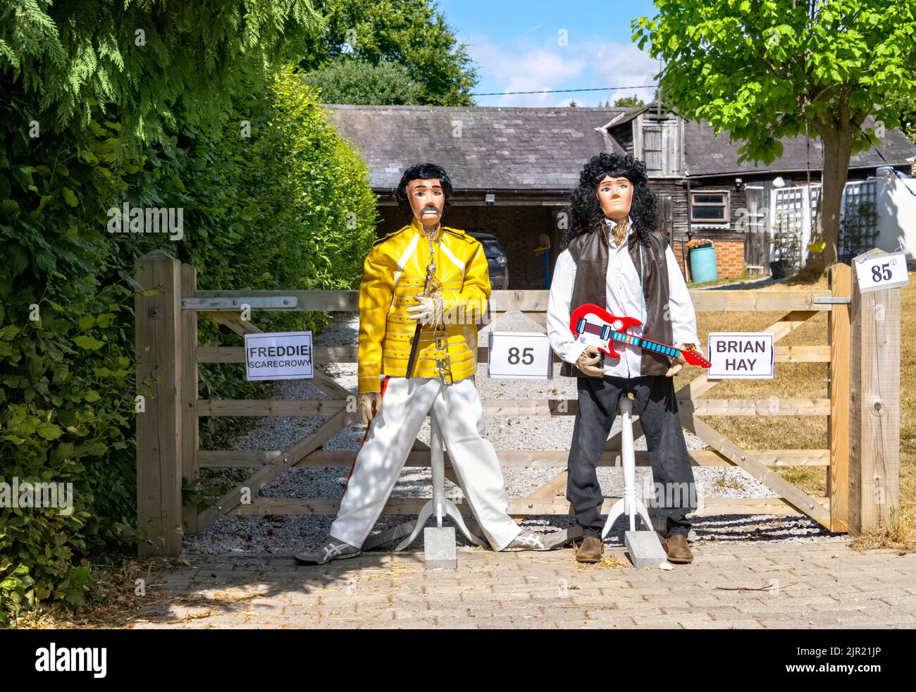 Freddie Mercury and Brian May as Freddie Scarecrowy and Brian Hay at ...