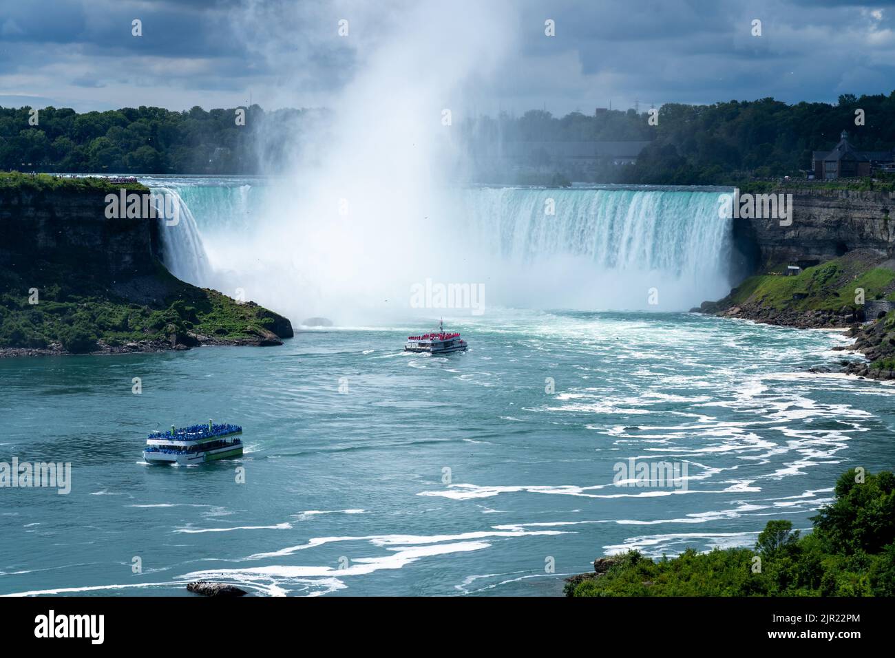 Niagara cruise hi-res stock photography and images - Alamy