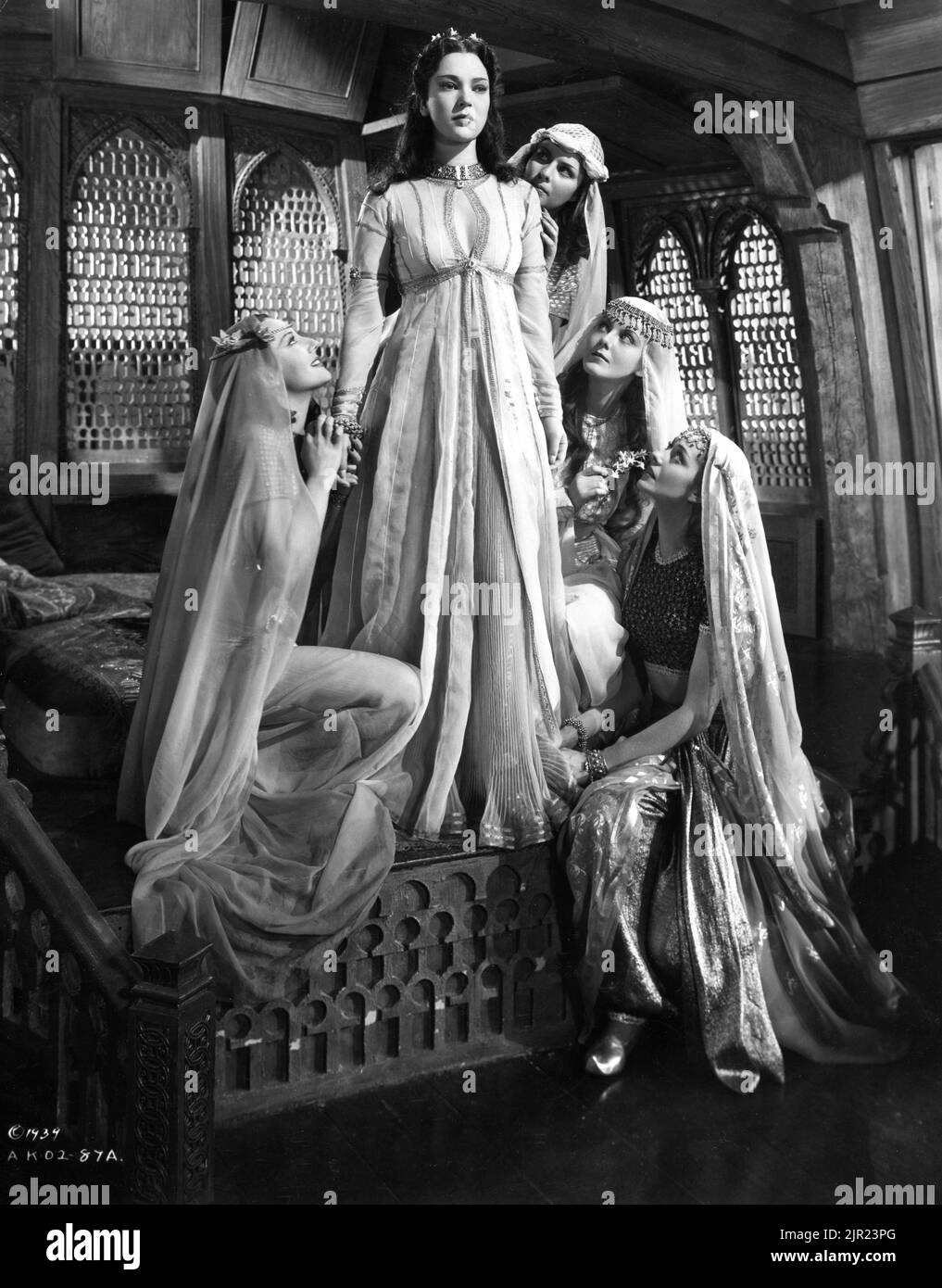 JUNE DUPREZ and Maidservants in THE THIEF OF BAGDAD 1940 directors ...