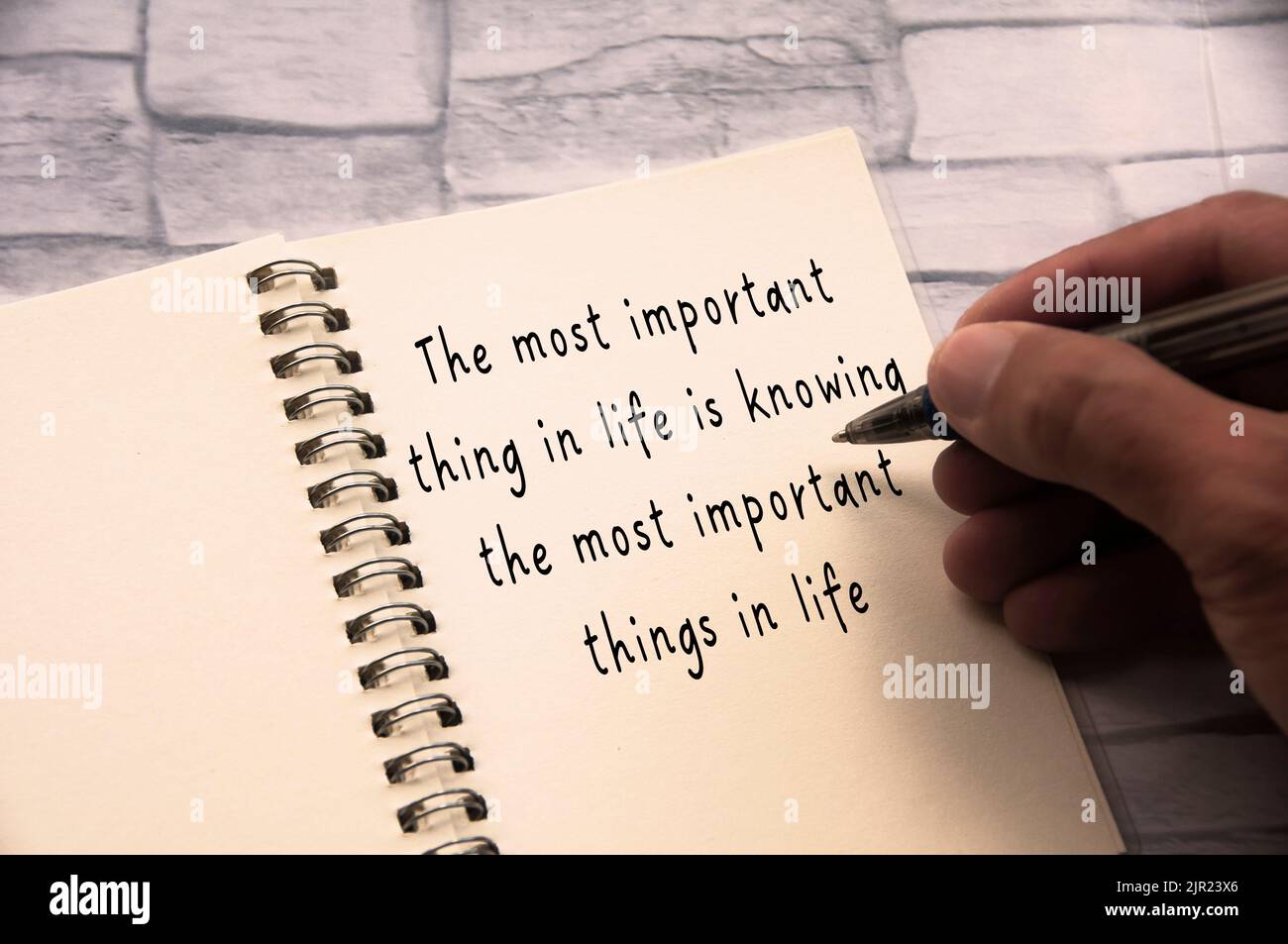 Motivational quotes about life challenges hi-res stock photography and ...