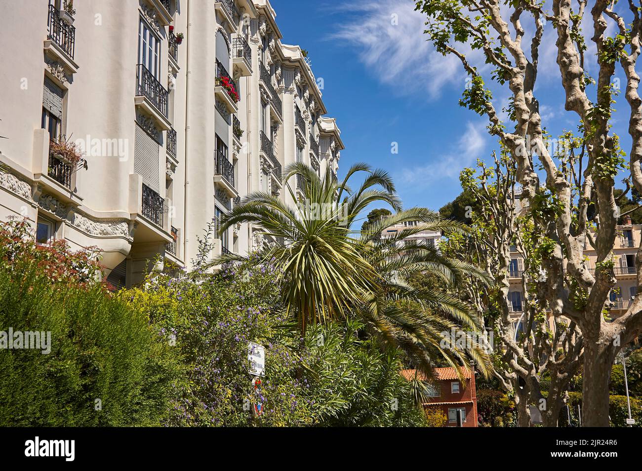 Nice, France 20 august 2022: Typical nice building, nestled in the ...