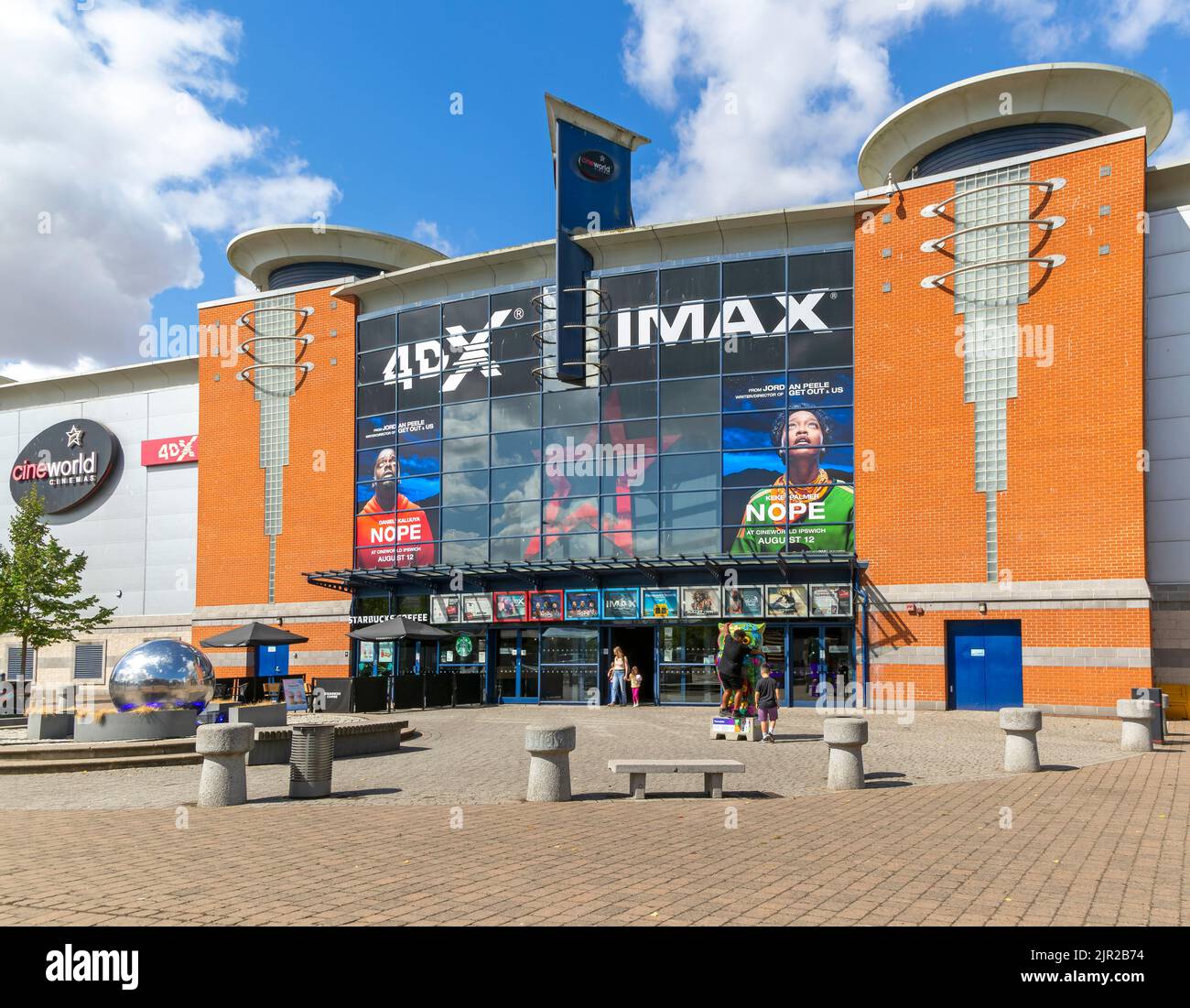 Cinema complex entertainment multiscreen modern architecture building ...