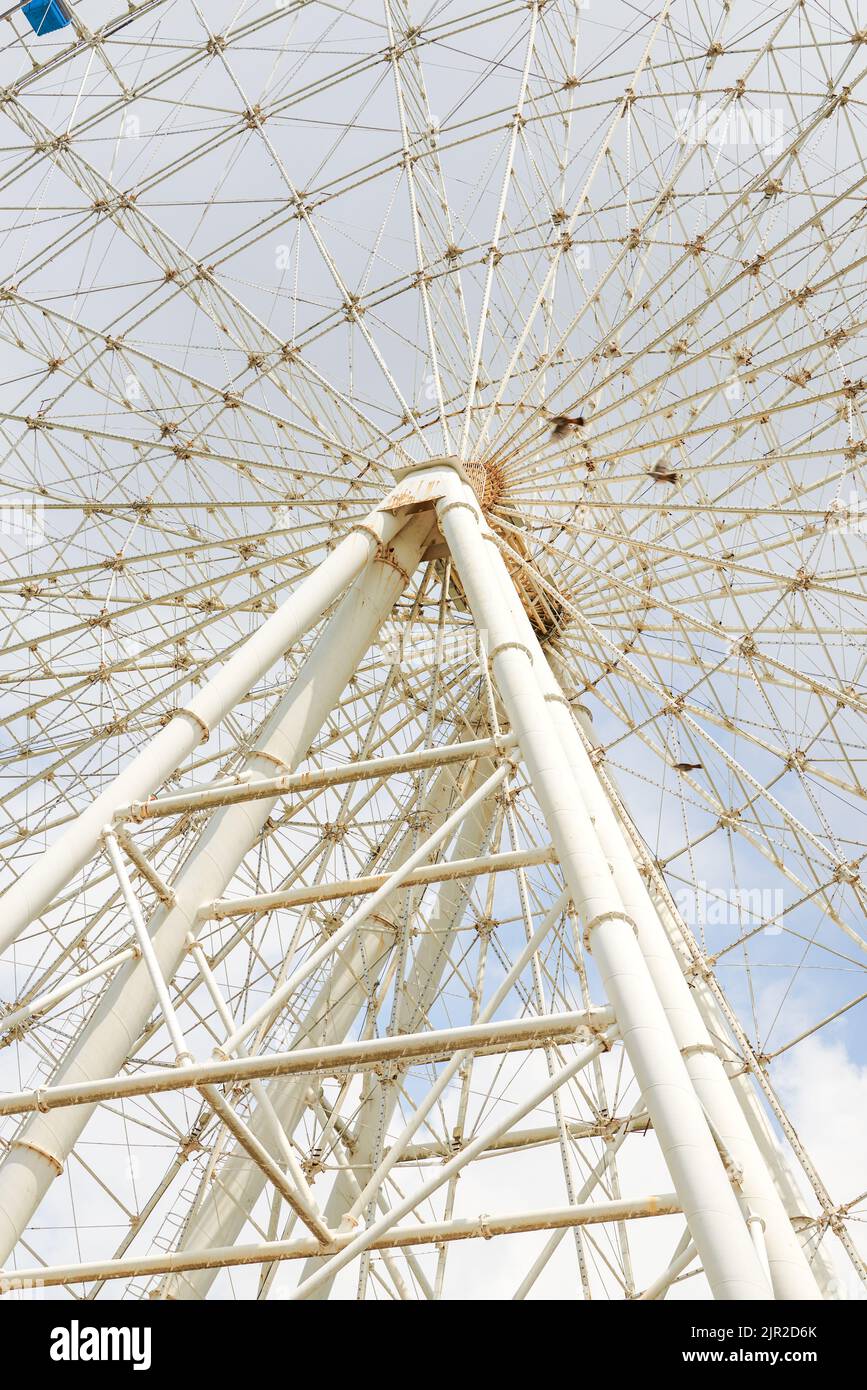 Close-up of a large ferris wheel in a playground Stock Photo - Alamy