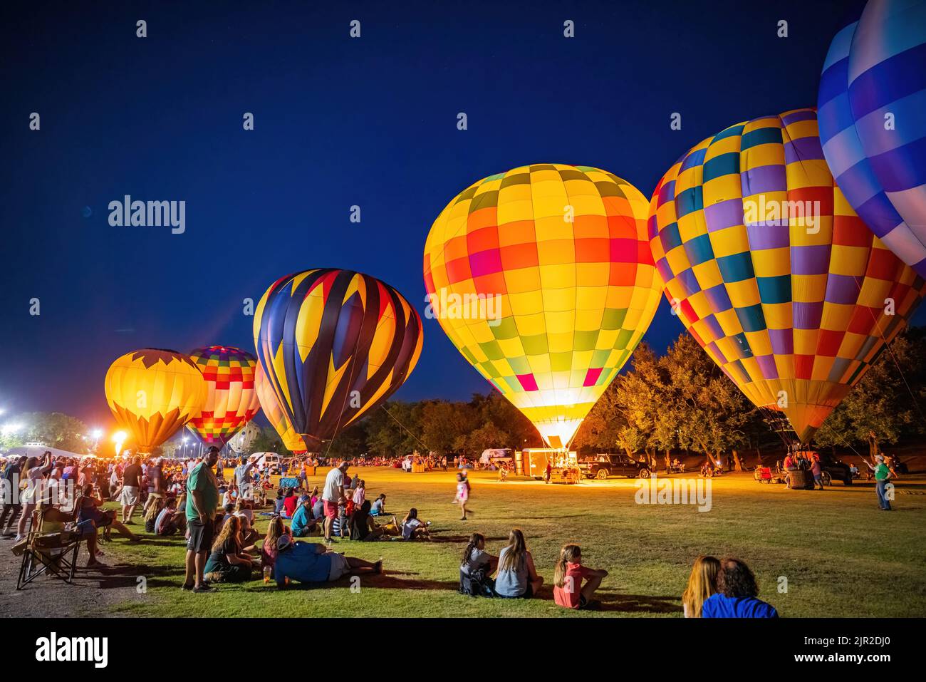 Firelake fireflight balloon festival hi-res stock photography and ...