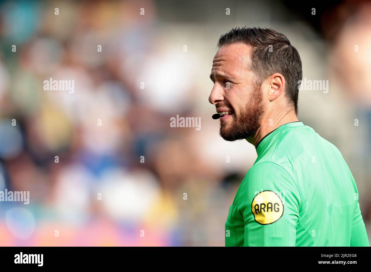 WAALWIJK - Referee Edwin van de Graaf during the Dutch Eredivisie match ...