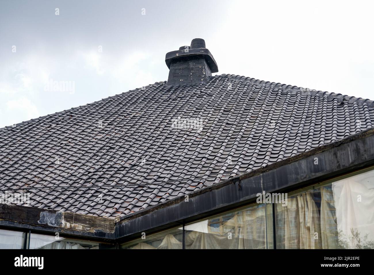Japanese architectural style brick roof Stock Photo - Alamy