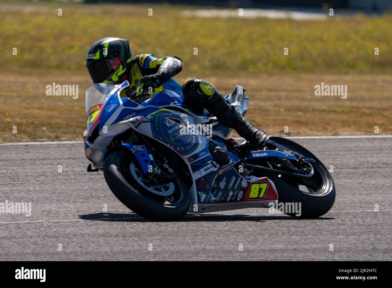 Jake Hopper #87 JMH Racing Pirelli Junior Superstock Thruxton 2022 ...