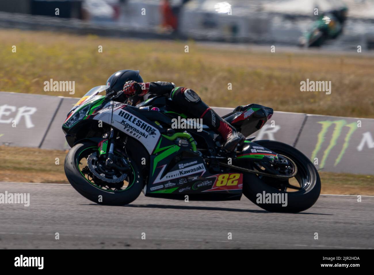 Joe Holdsworth #82 Carisway Racing Pirelli Junior Superstock Thruxton ...