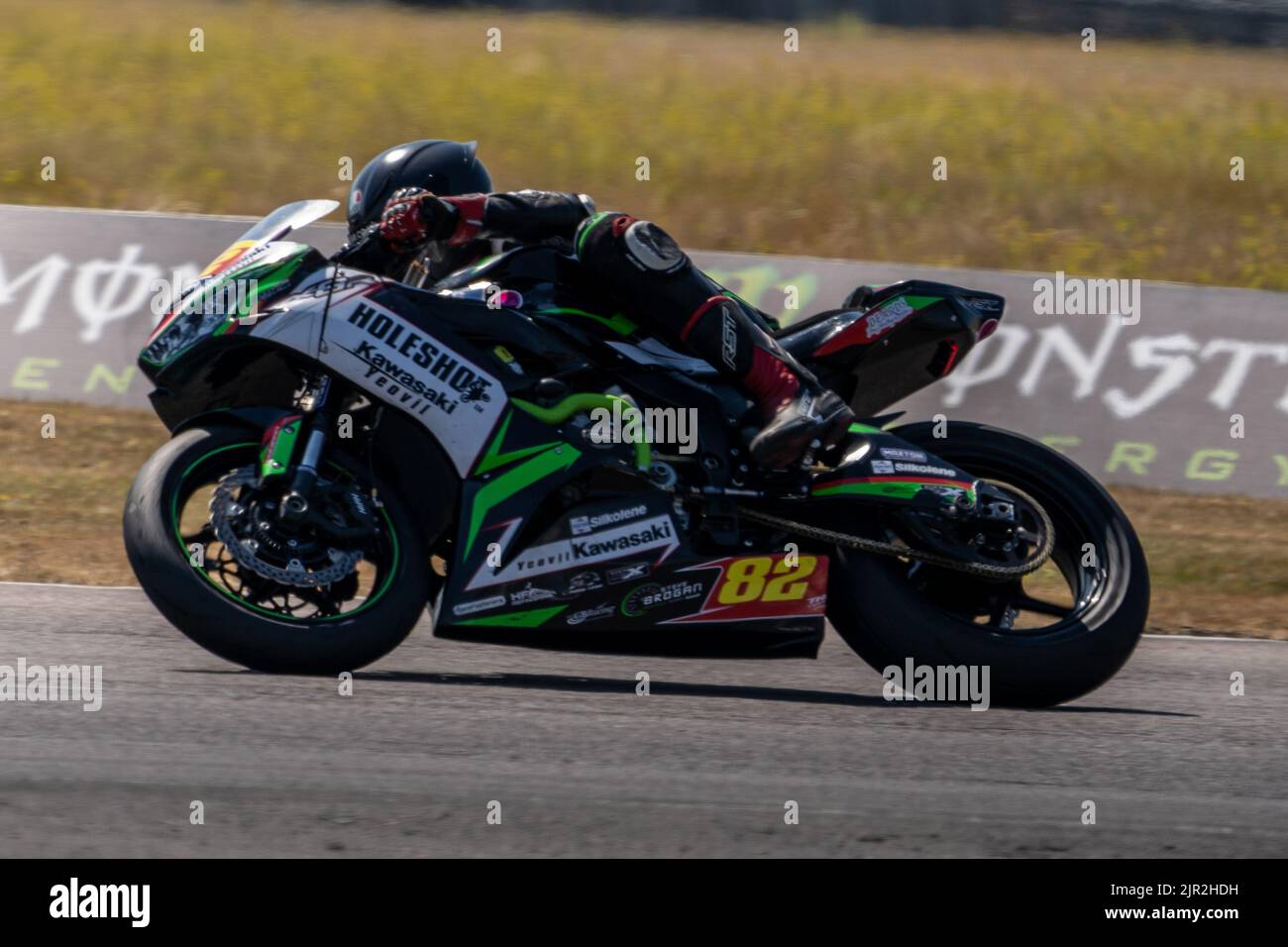Joe Holdsworth #82 Carisway Racing Pirelli Junior Superstock Thruxton ...