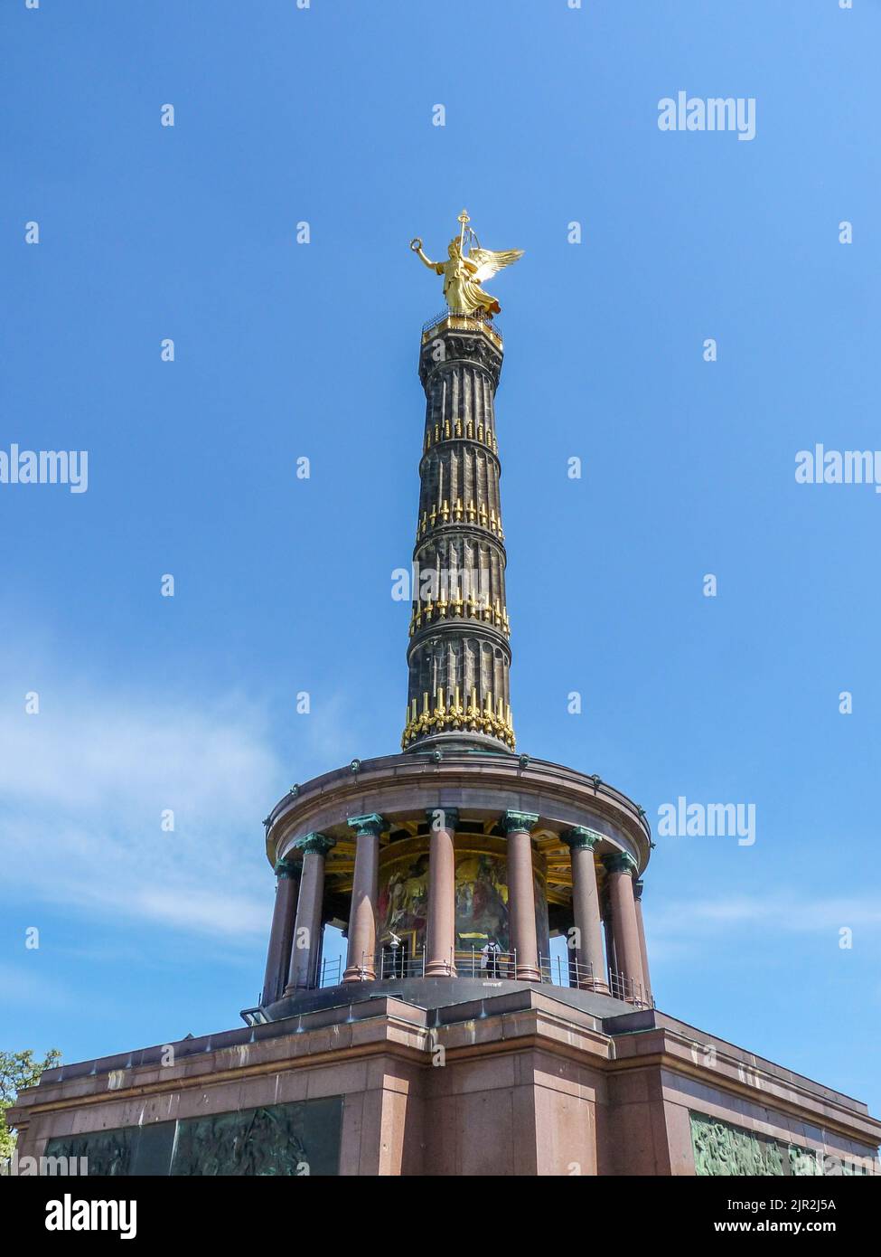A monument in the center of Berlin in the Big Tiergarten on Big Star ...