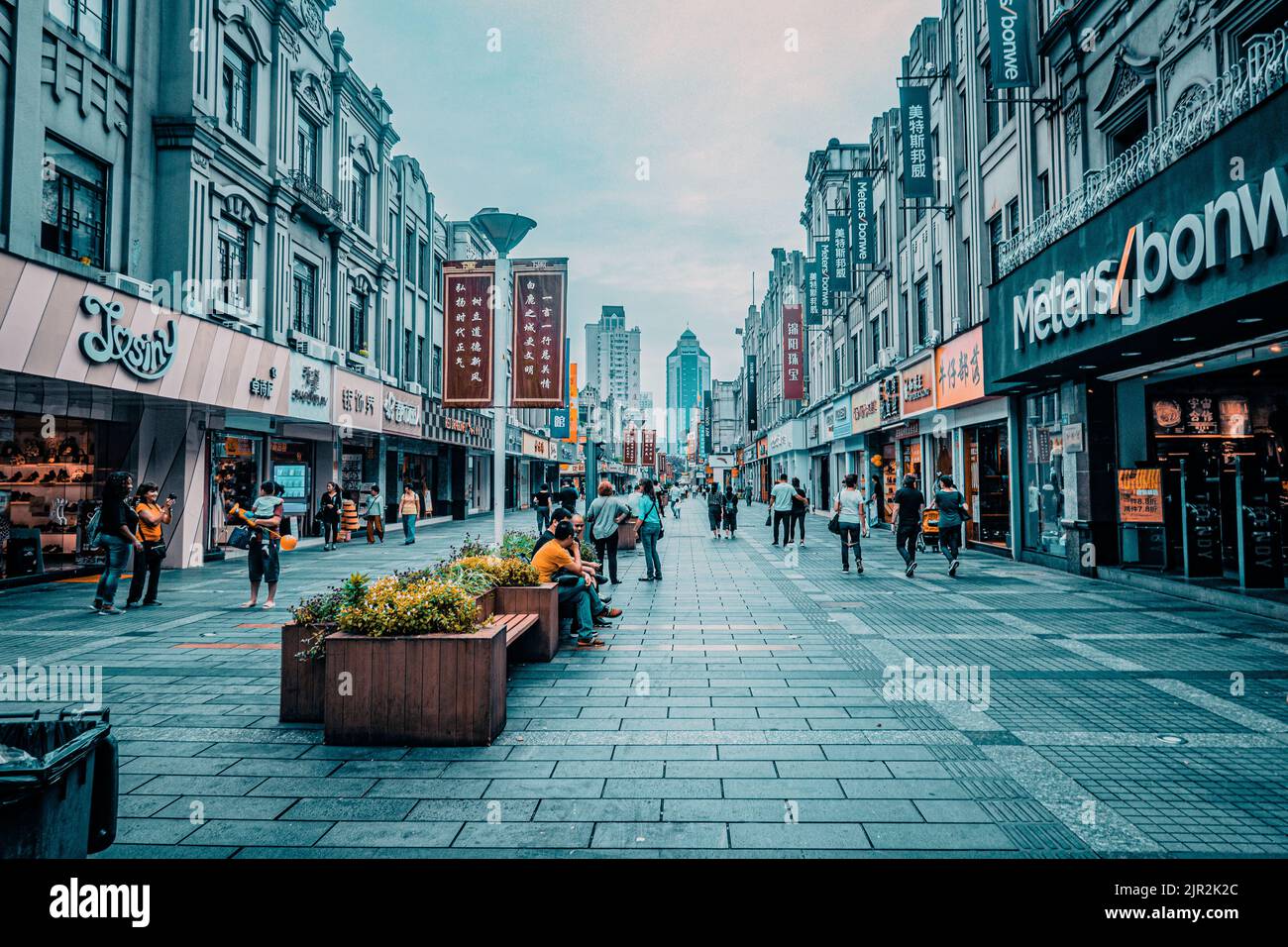 Retail shopping in Shanghai, China Stock Photo - Alamy