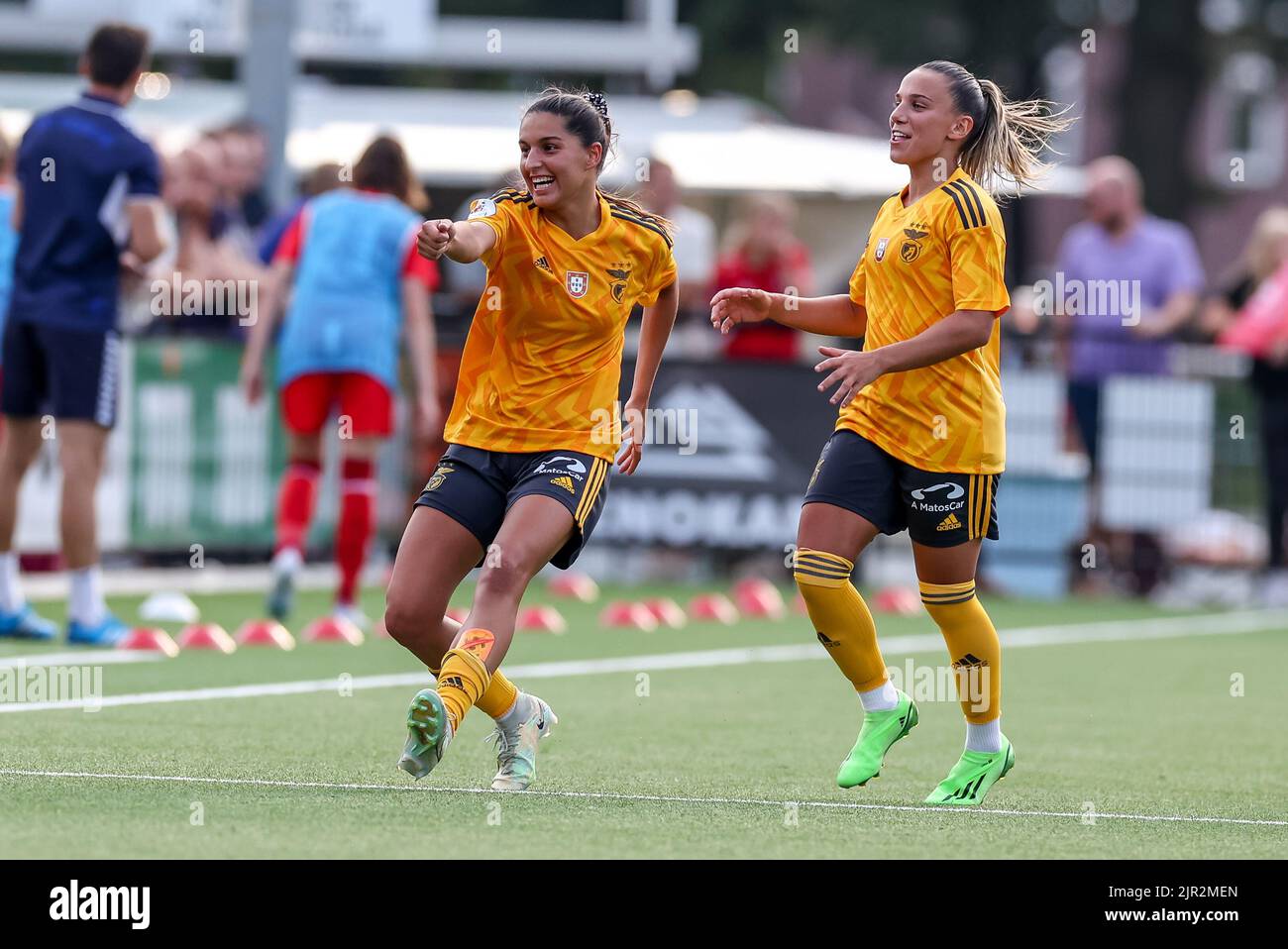 ENSCHEDE, NETHERLANDS - AUGUST 21: Kika Nazareth of SL Benfica ...