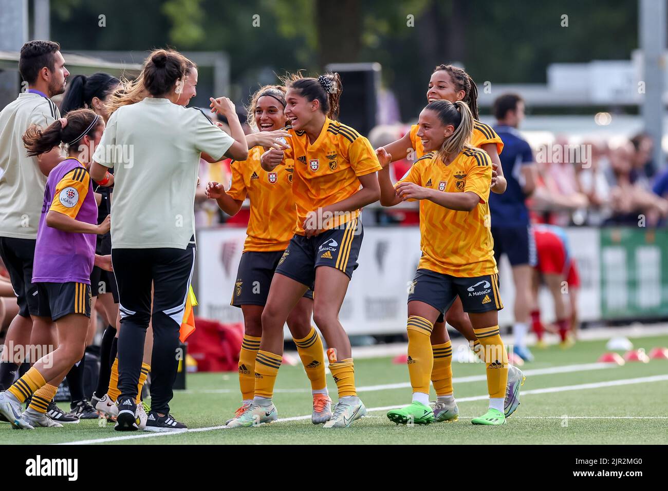 ENSCHEDE, NETHERLANDS - AUGUST 21: Kika Nazareth of SL Benfica ...