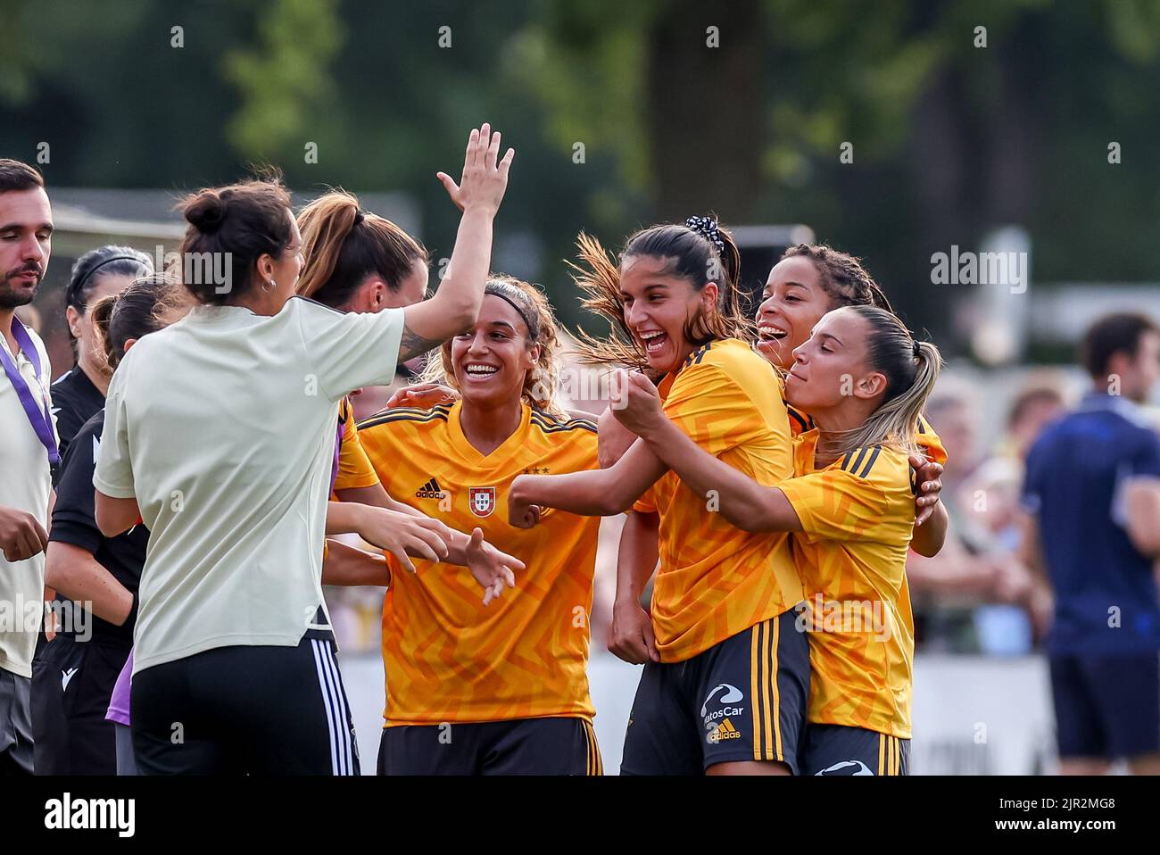 ENSCHEDE, NETHERLANDS - AUGUST 21: Kika Nazareth of SL Benfica ...
