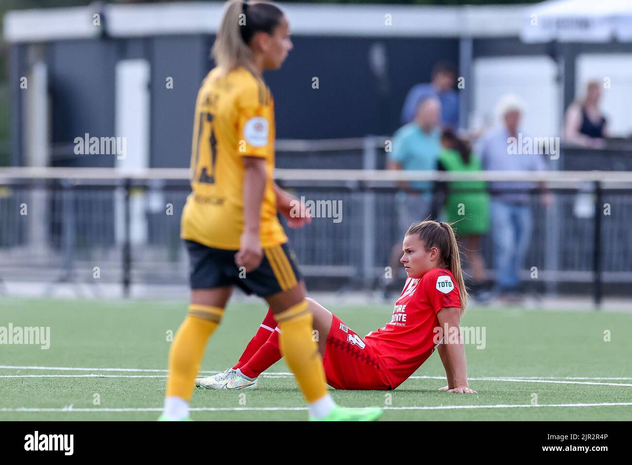ENSCHEDE, NETHERLANDS - AUGUST 21: Kayleigh van Dooren of FC Twente is ...