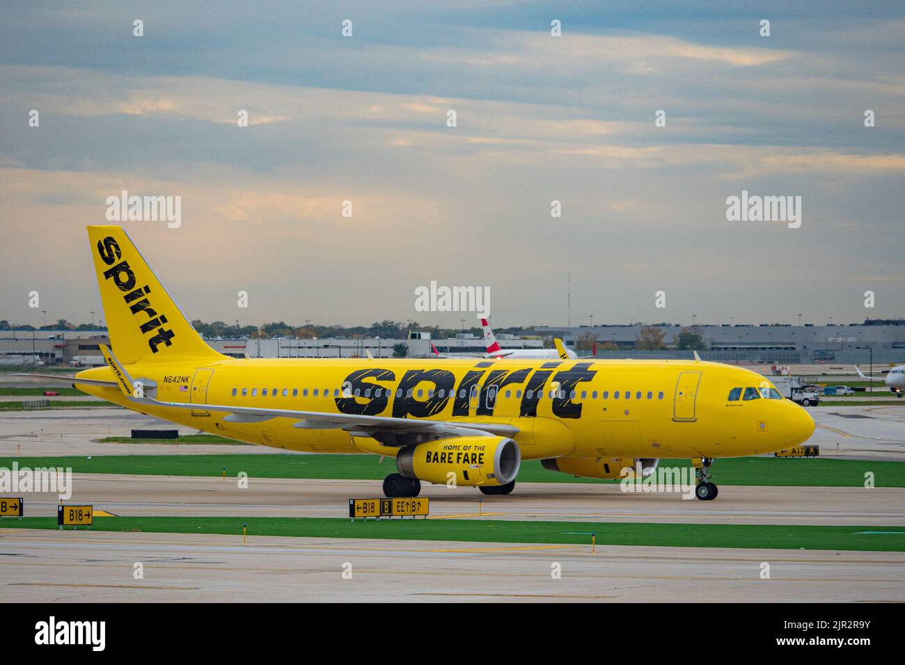 Spirit airplane on taxiway at JFK in New Y0ork Stock Photo - Alamy