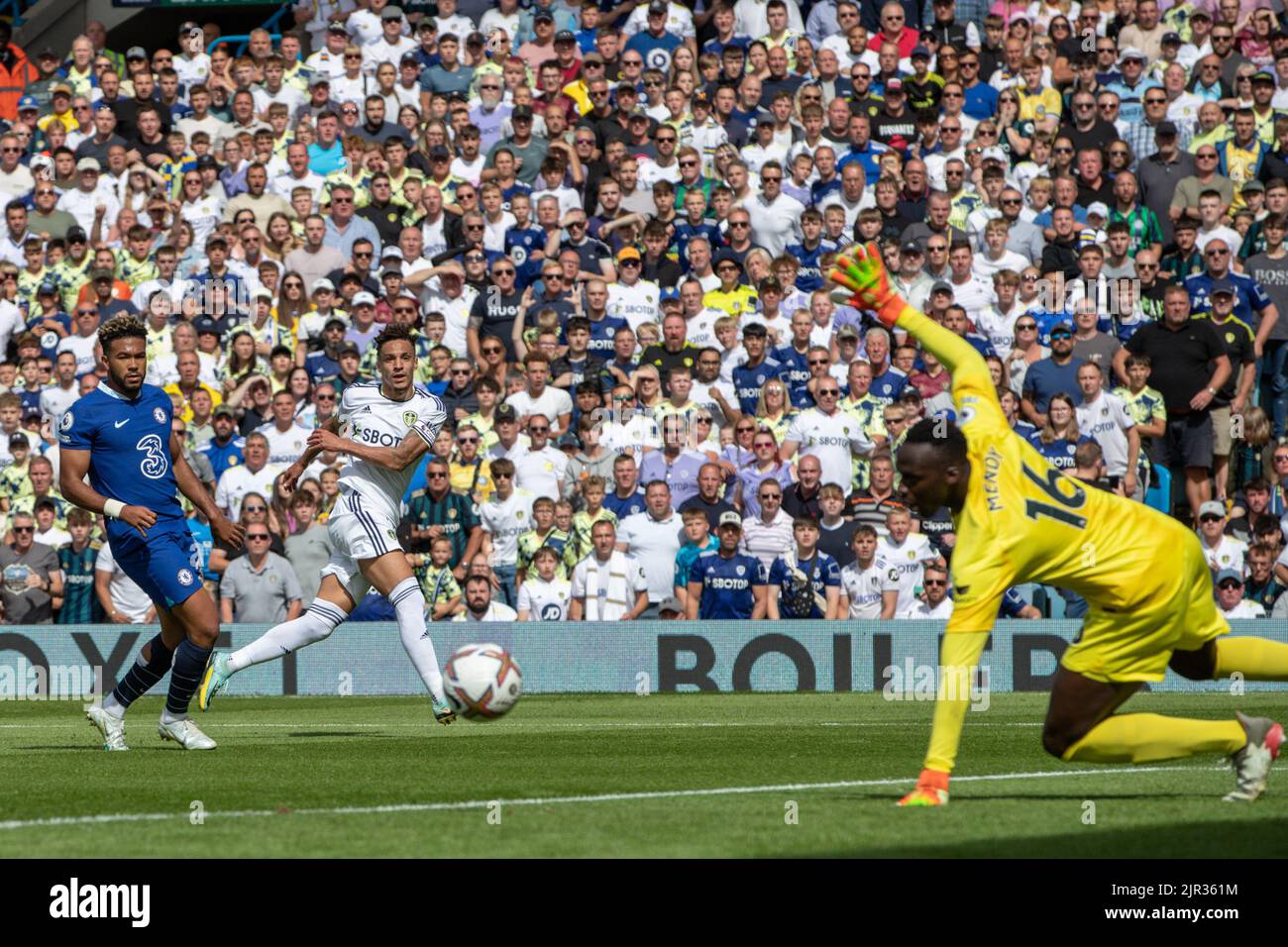 Rodrigo moreno chelsea hi-res stock photography and images - Alamy