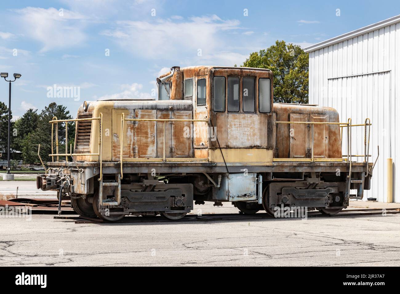 Kokomo - Circa August 2022: GE 45-ton switcher 4-axle diesel locomotive ...