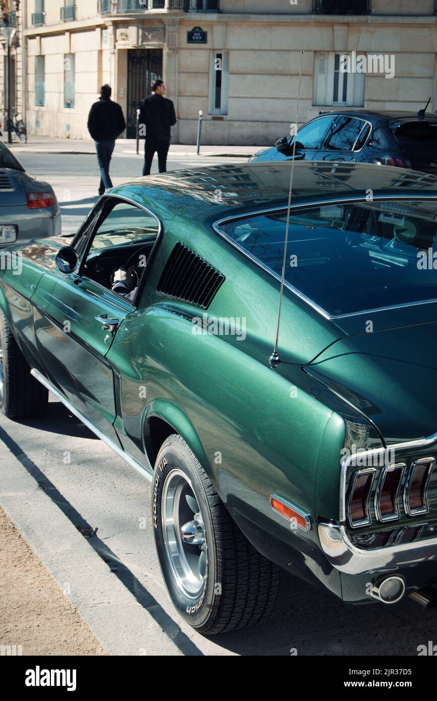 Green Mustang Bullitt in Paris Stock Photo - Alamy