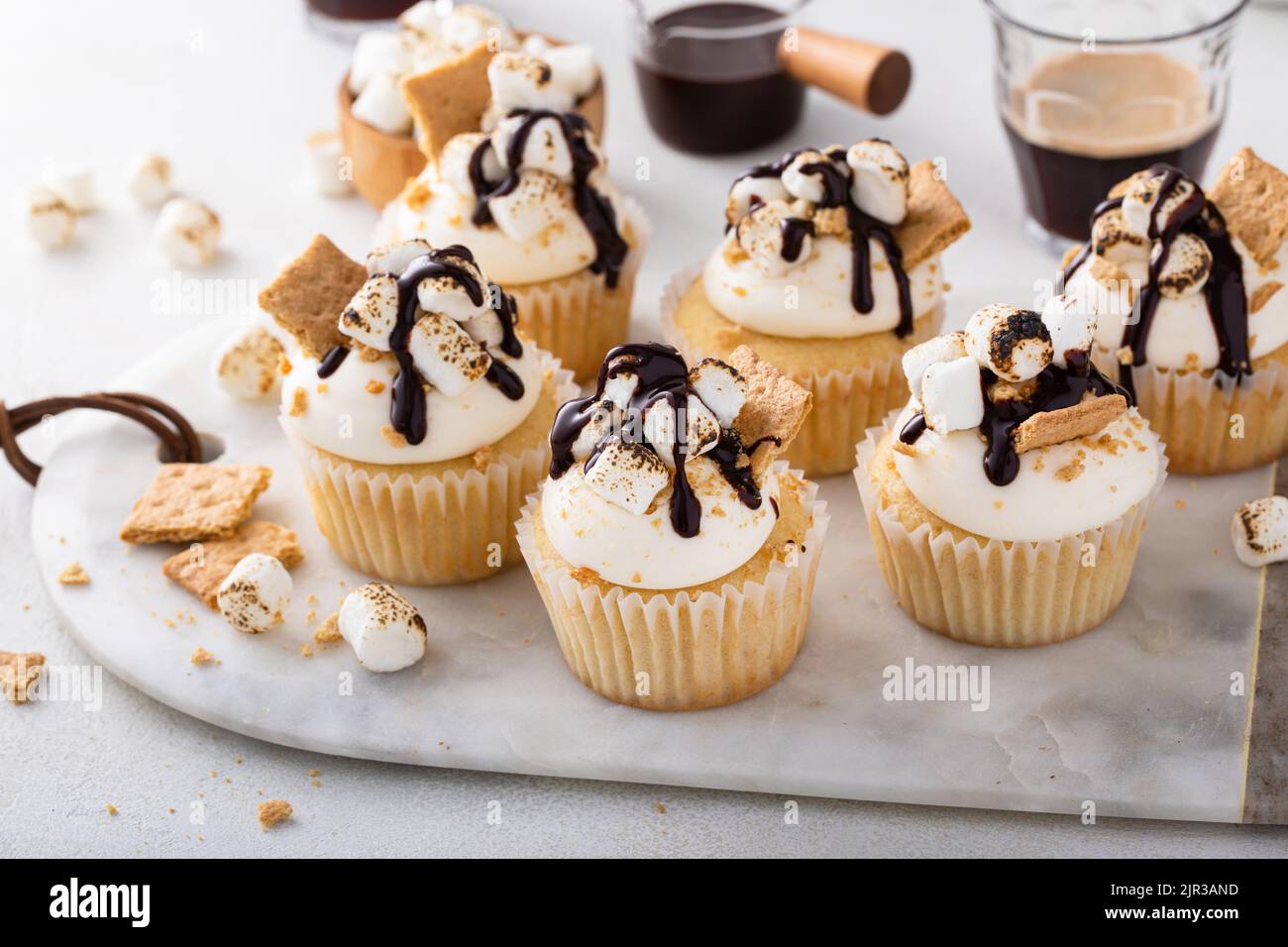 Smores cupcakes with graham crackers, toasted marshmallows and ...