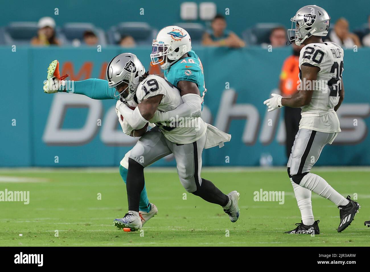 Miami. FL USA; Miami Dolphins cornerback Nik Needham (40) tackles Las ...