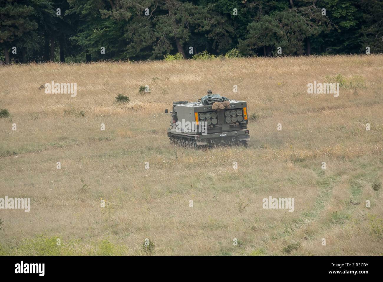 British army self propelled M270 Multiple Launch Rocket System (MLRS ...