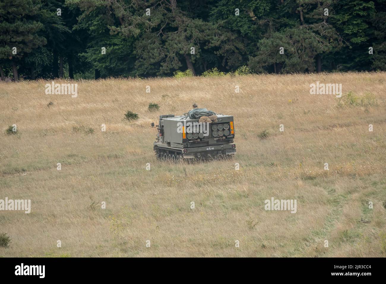 British army self propelled M270 Multiple Launch Rocket System (MLRS ...