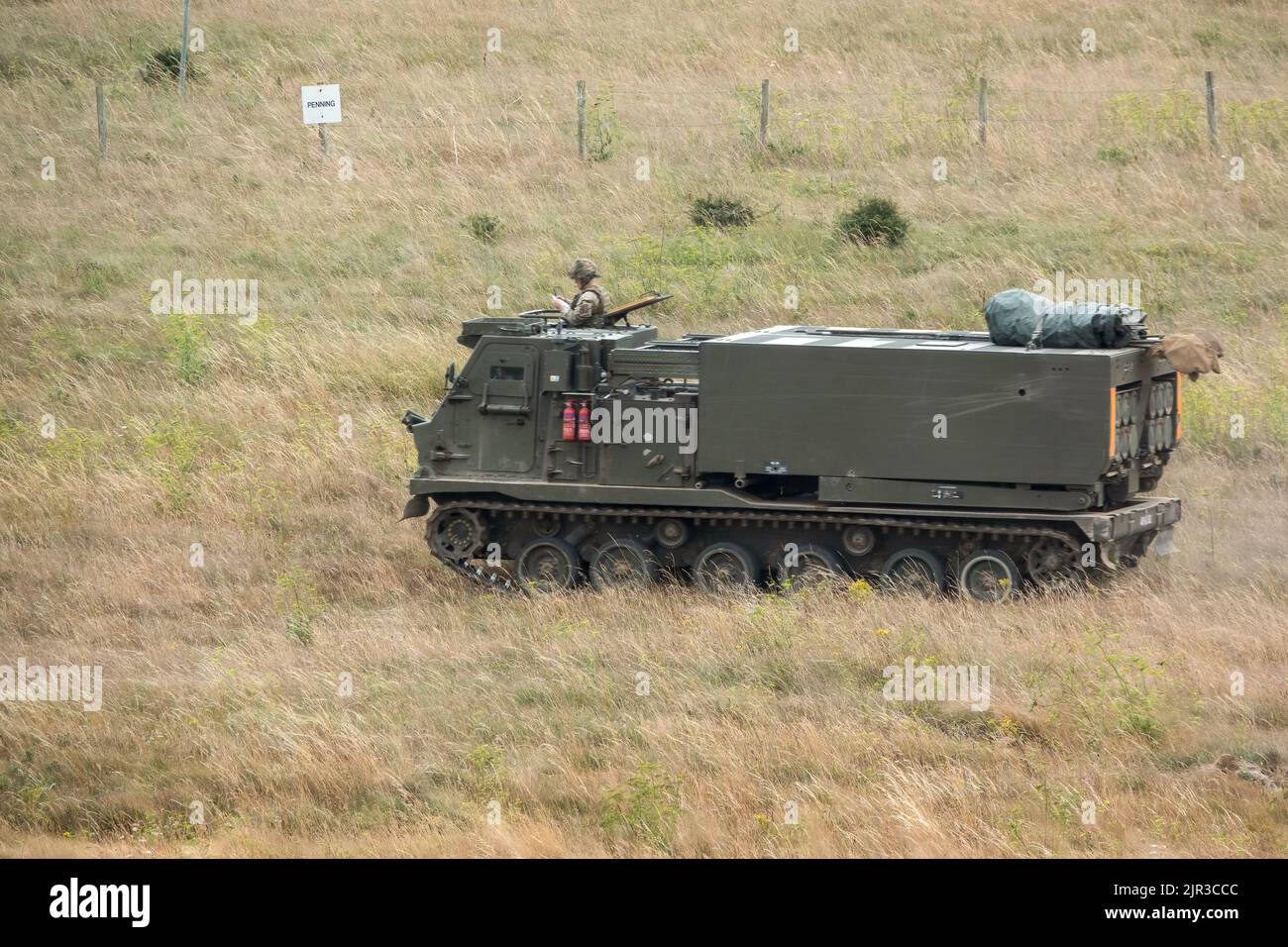 British army self propelled M270 Multiple Launch Rocket System (MLRS ...