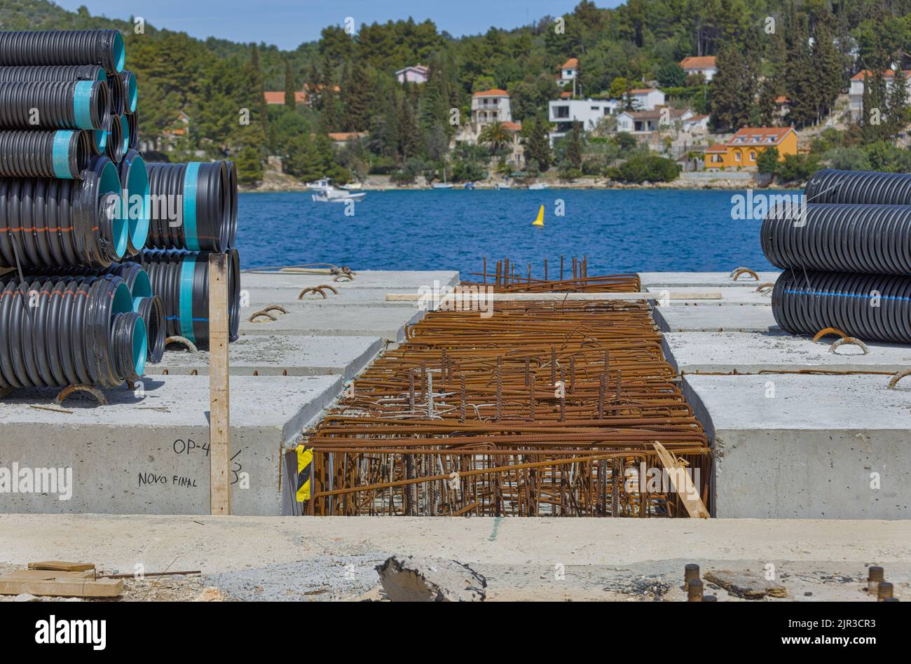 Support armature hi-res stock photography and images - Alamy