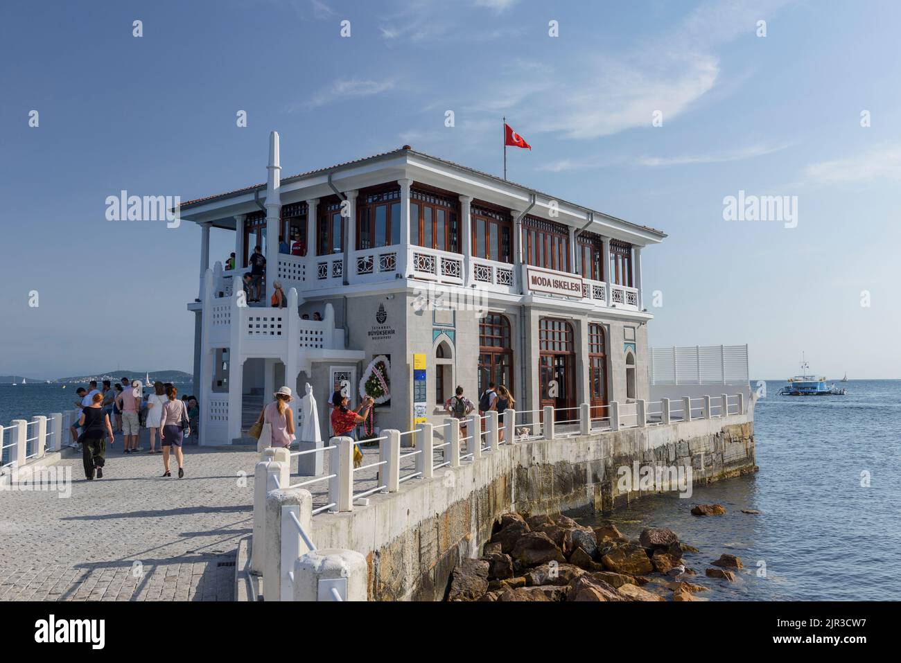 ISTANBUL, TURKEY - AUGUST 22, 2022: General view from Moda pier in ...